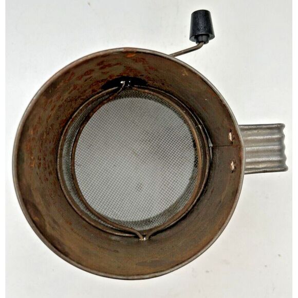 Kitchen | Vintage Old Bromwells Measuring Sifter 3 Cup W Crank Knob ...